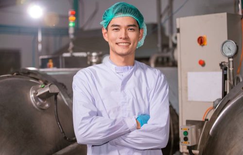 Panduan Lengkap Menjadi Operator Produksi Profesional, Ini Kualifikasi ...